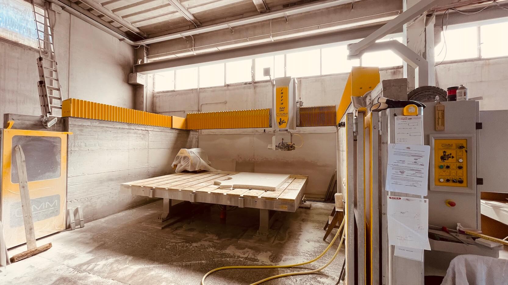 GMM INTRA 52 cn2 Cod. 27-21 bridge saw CNC